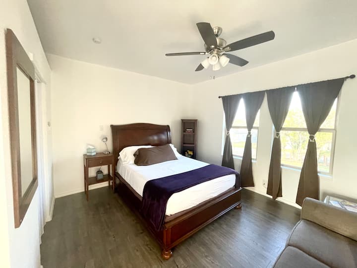 San Jose Gem On The River - Mission del Lago - San Antonio