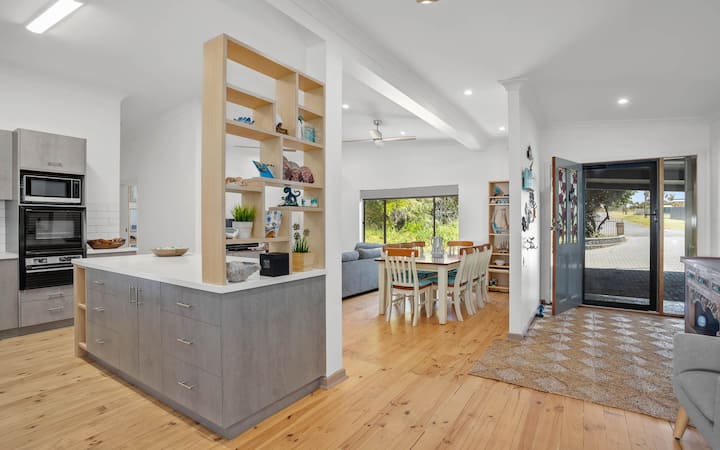 The Burrow—pet-friendly Haven Near Middleton Beach - Middleton