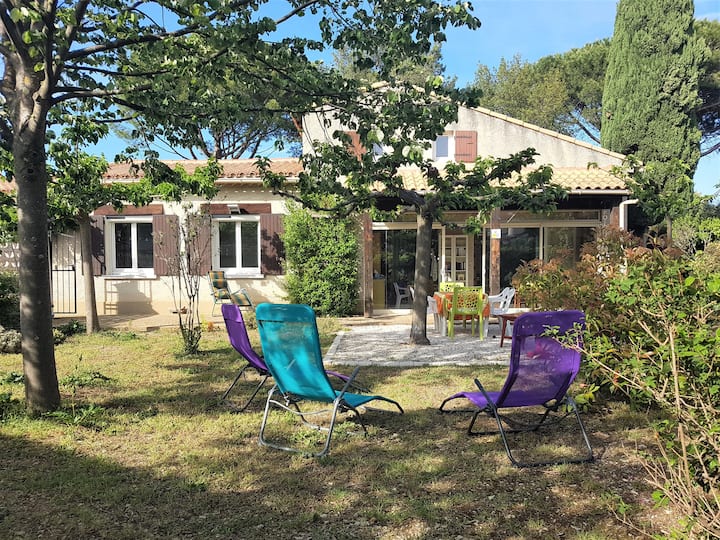 Avignon -Villeneuve Les Avignon- 3 éToiles - Villeneuve-lès-Avignon