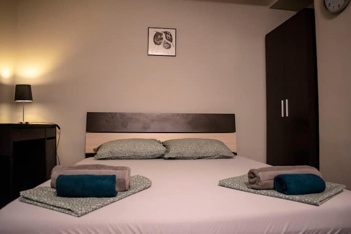 Top Center Appartment+ Backyard - Sofia