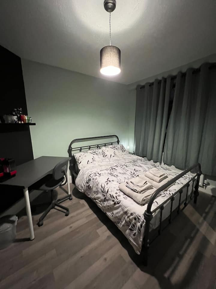 Spacious Double Room - Dublin