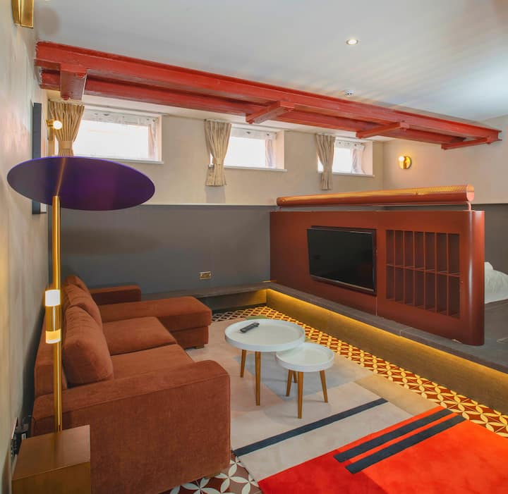 Trueman Court 1 The Old Red - Wirral