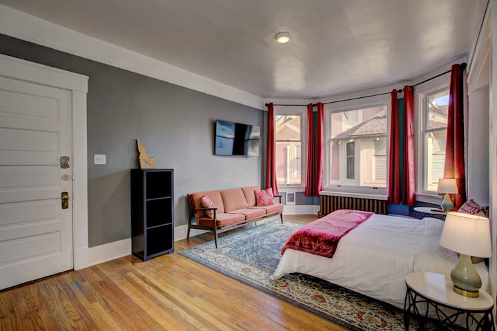 Boise-downtown-unique-elegant- Arthouse 4 - 博伊西