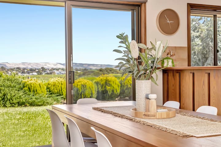Oliver’s Homestead: An Idyllic Vineyard Retreat - McLaren Vale