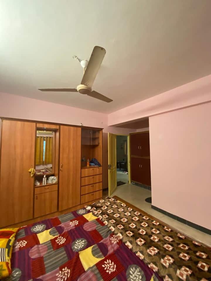 3bhk Furnished Flat In Adyar - Chennai