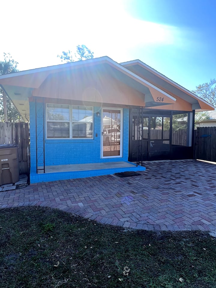 Sixth Street Retreat, Pet Friendly - Port St. Joe