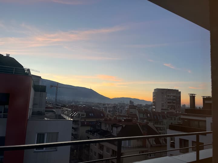 Close To The Heart Of The City - Sofia Airport (SOF)