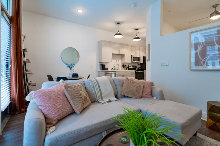 Cozy Nashville Getaway W/ Courtyard View - Nashville