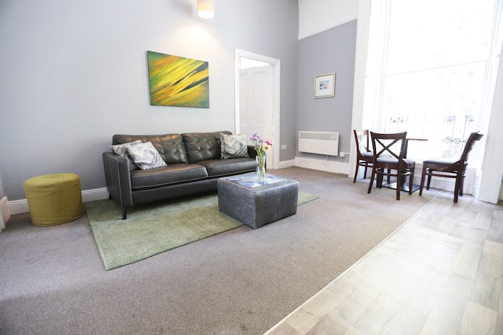 Comfy 2 Bed Condo Stephens Green - Dublín