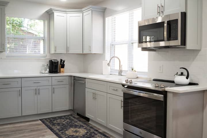 Cozy Stay 2bd 1bth Near D-town Columbia & Ft. Jack - university of south carolina, Columbia