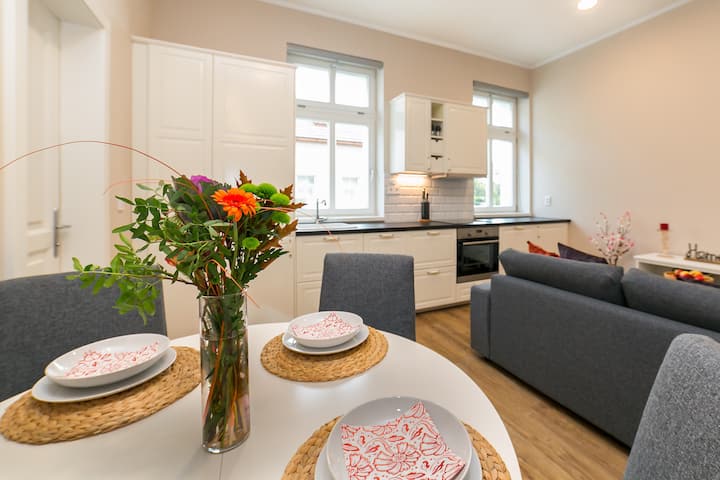 New Apartment 2 - Self Check In, Free Parking - Bratislava