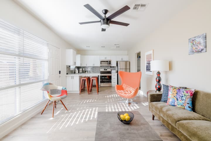 Condo In Camelback East Village - Arizona