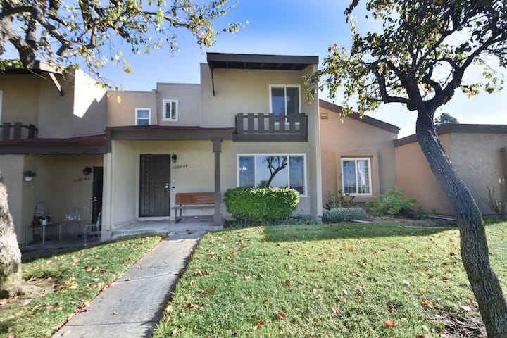 Chula Vista Townhouse - Chula Vista, CA