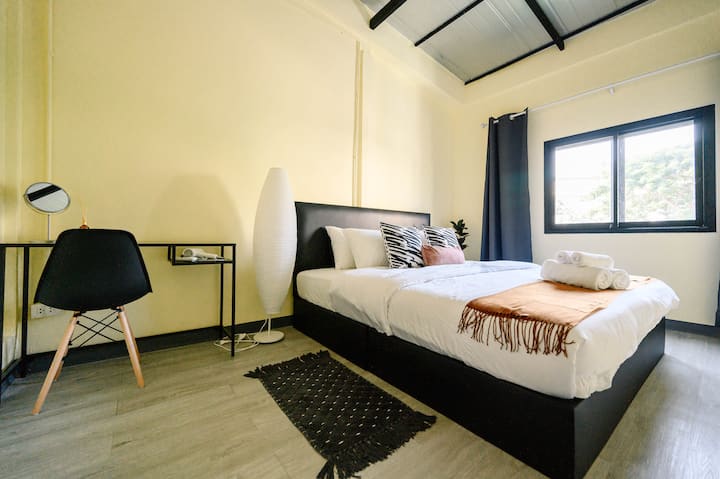 2minstosubway/2bedrooms/freepickup - Bangkok