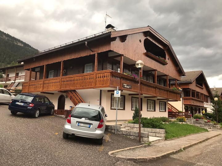 Accogliente Mansarda Sulle Dolomiti - Pozza di Fassa