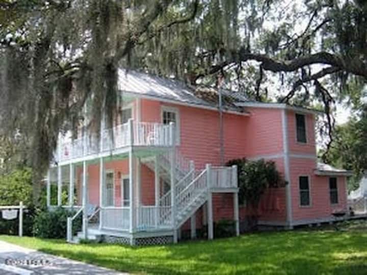 Pink House Port Royal, Back Unit - Port Royal, SC