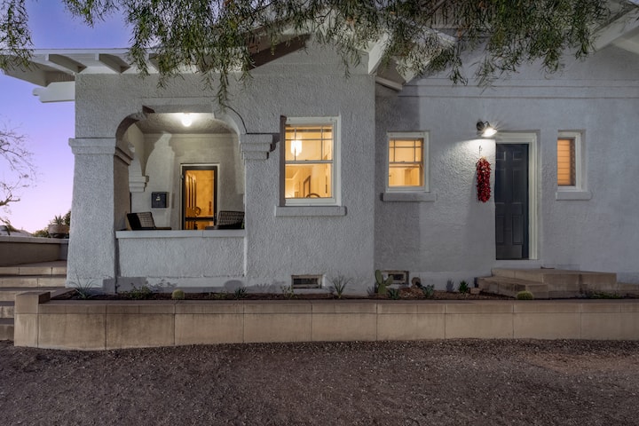 3 Blocks From U Of A | Near 4th Ave | 1 Br 1 Ba - Tucson, AZ