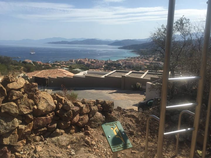 Loue Duplex 4 Personnes - L'Île-Rousse