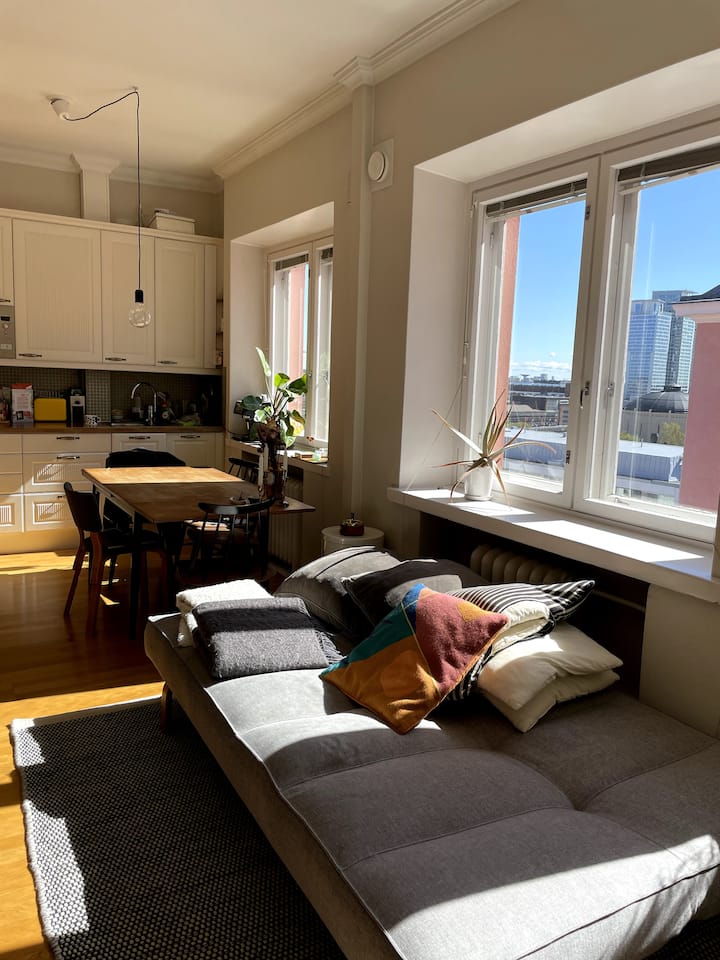 Studio Full Of Light - Helsinki