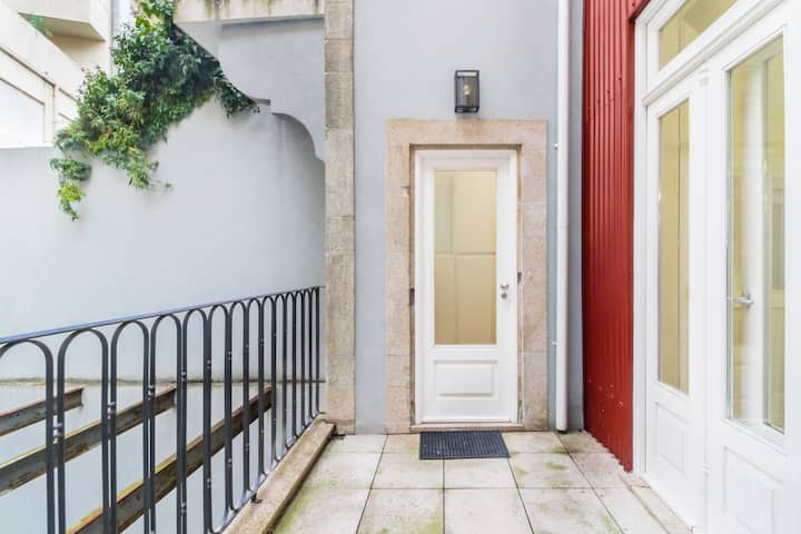 Avantgarde By Upperground - Avintes