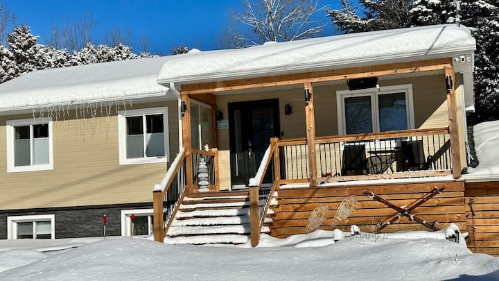 House In Bromont -Ski- Minim 31+days! - Granby