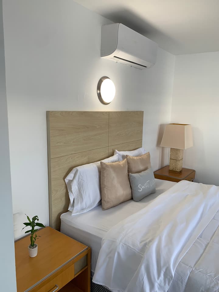 Isla Verde Inn Room #8 - San Juan