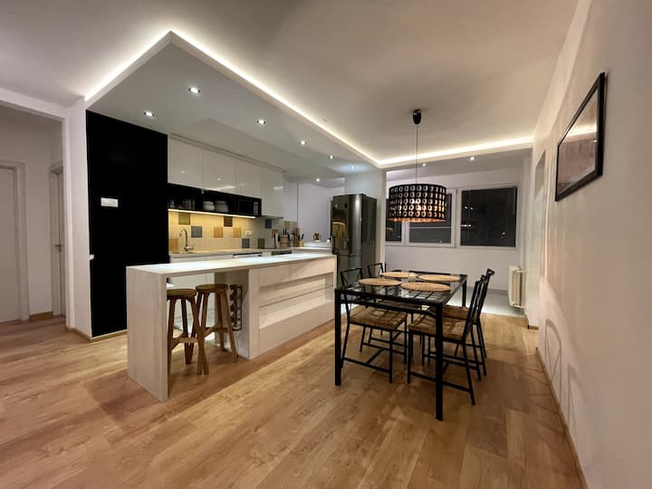 Warm And Cozy Apartment - Belgrade