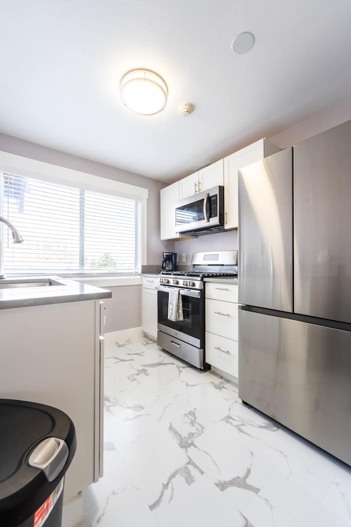 Beautiful Downtown Tacoma Home Unit 3 - Tacoma