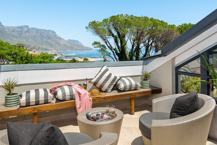 A22 The Glen Condo - Sea. Sky. Escape. - Camps Bay