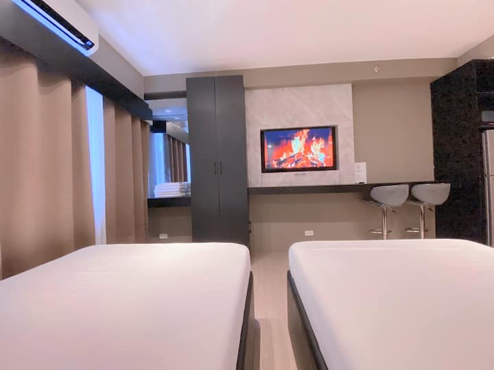 Mallofasiacondo W/ Massagechair & Ps4 - Manila