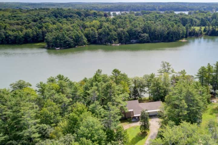 Midcoast Waterfront Home Near Bowdoin & Islands - Brunswick, ME