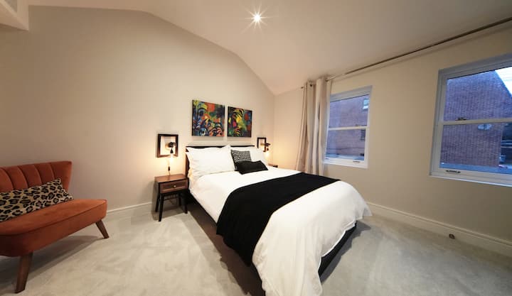 African Sunset By Ritual Stays - Saint Albans