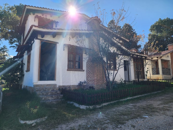 Cabaña Altamirano Completa - San Cristóbal de las Casas