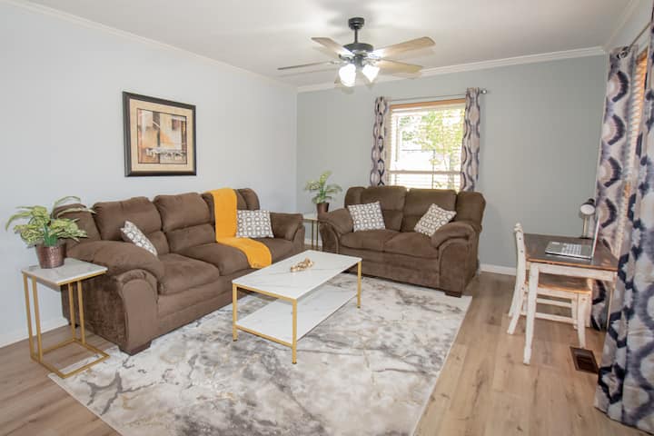Charming Lafayette Condo: Cozy Retreat In Indiana - Lafayette