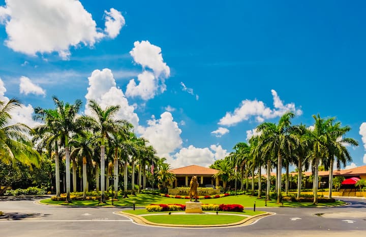 Beautiful House In Palm Beach - Palm Beach Gardens