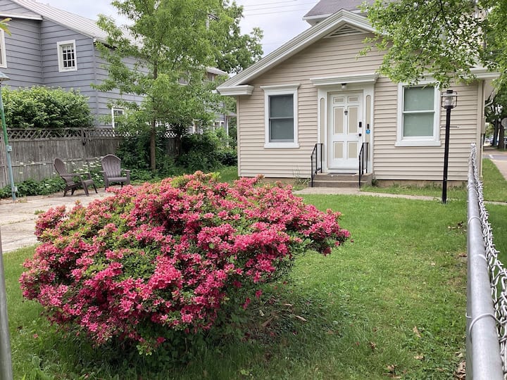 Spacious Saint Mary Street Apartment - Lewisburg, PA