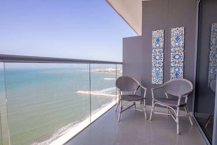 Beachfront 2 Bedroom Luxurious Condo In 24th Floor - Cartagena