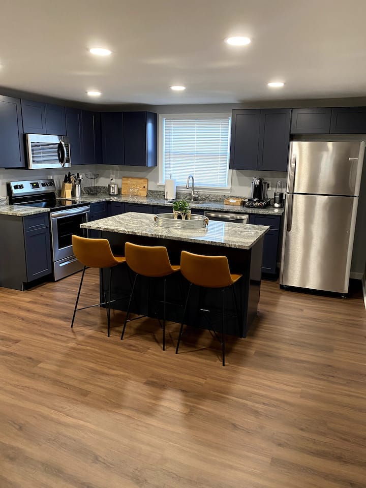 The Hideaway Above The Cafe | <1 Mile To Pnc Park - Pittsburgh, PA