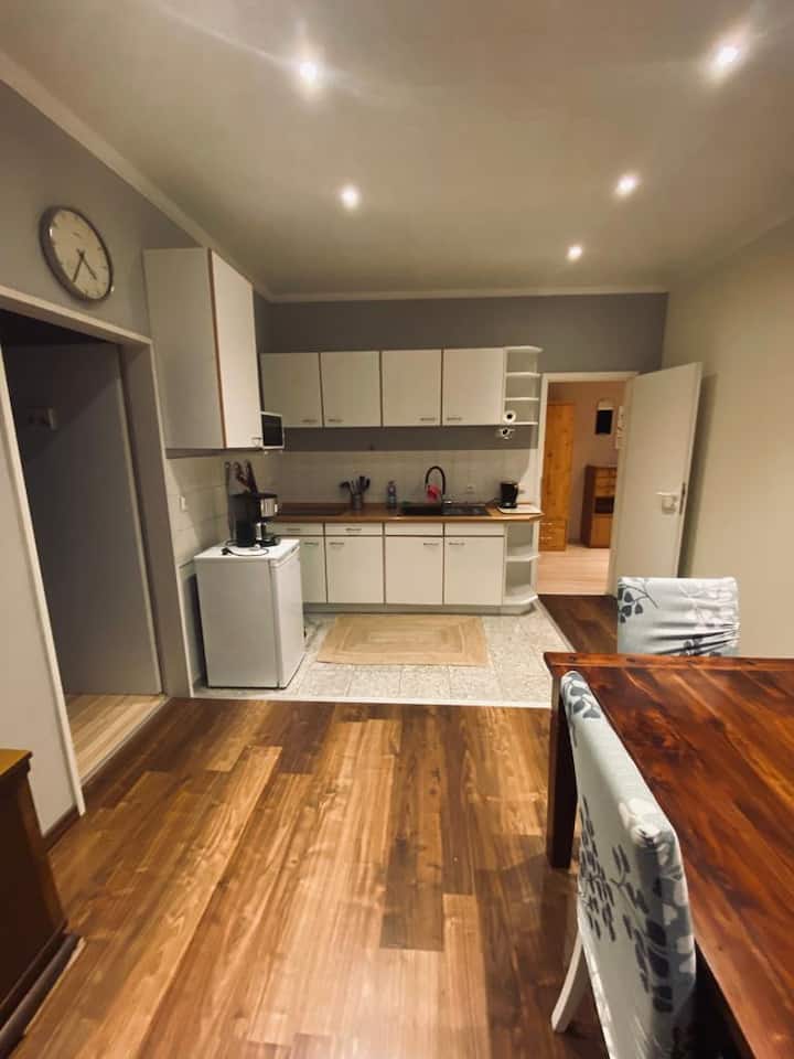 Flat For Up To 4 People In Dresden-striesen - Dresden