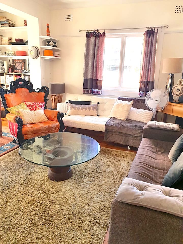 Beach To Home In 3 Minutes: North Bondi - Bondi Beach