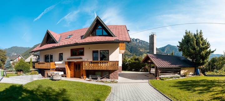 Apartma Dora 1, 2 Spalnici, 90 M2 (4+2) - Mojstrana