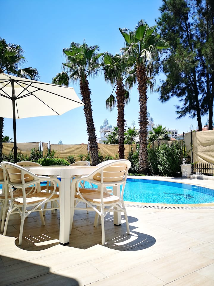 Belek 3-br Villa, Pool, Garden, Jacuzzi - Belek