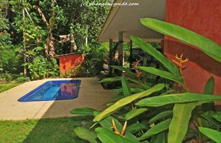 Sophie's Private Villa - 2br, Pool, Yard, Wifi - Ko Pha Ngan