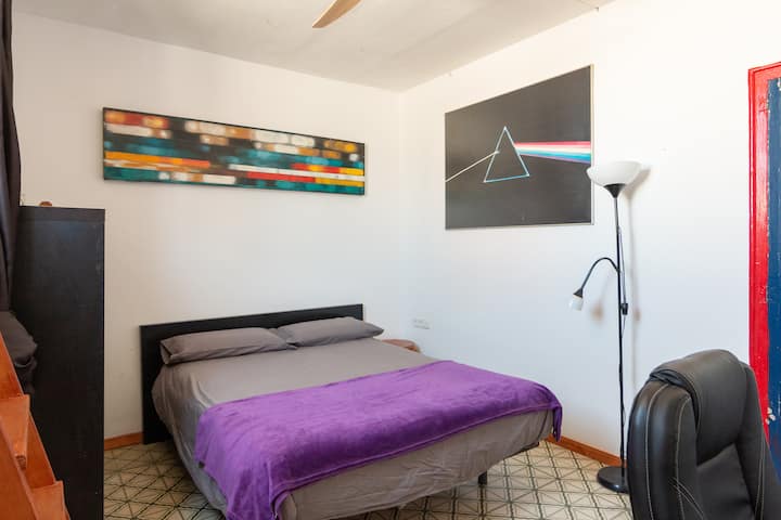 Nice Room Las Ramblas - Barcelona