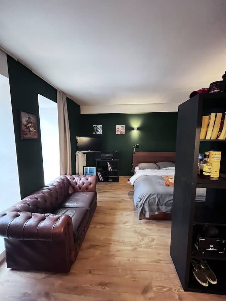 Cozy Studio Close To Utrecht Central Station - Utrecht