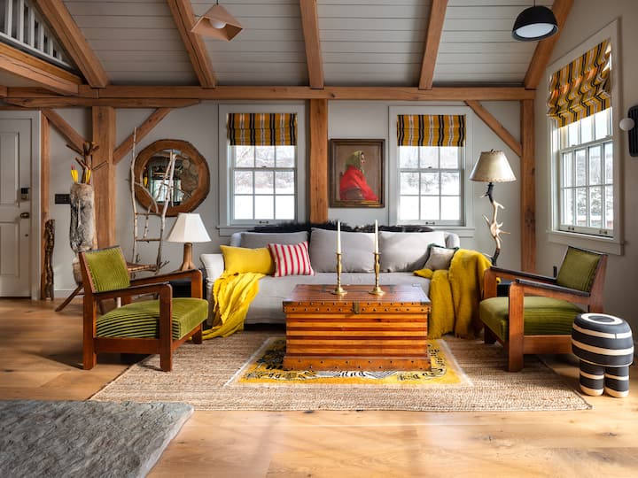Stunningly Designed Luxury Home W/ Pool & Hot Tub - Lake Taghkanic State Park, Ancram