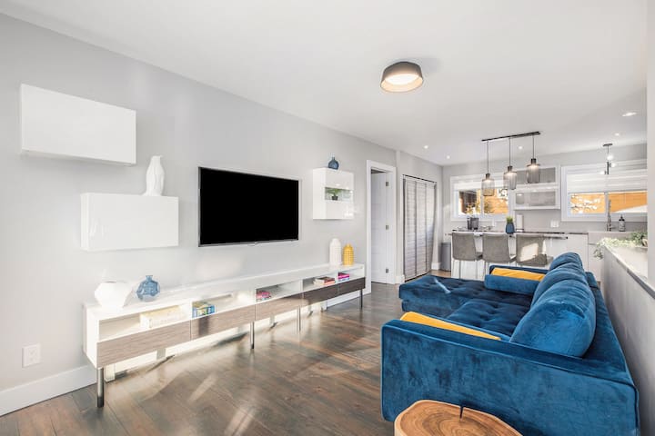 Modern Large 2brm 10min From Downtown W/parking - Ottawa