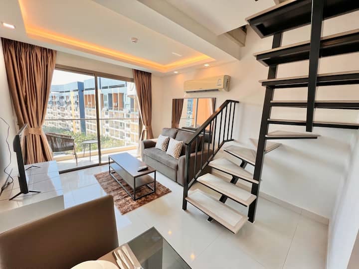 Lofts In Laguna Beach Resort 2 - Pattaya