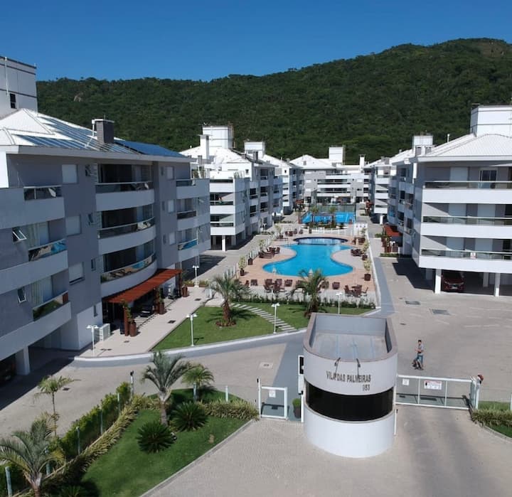 Apartamento Em Ingleses Norte. Condomínio Completo -