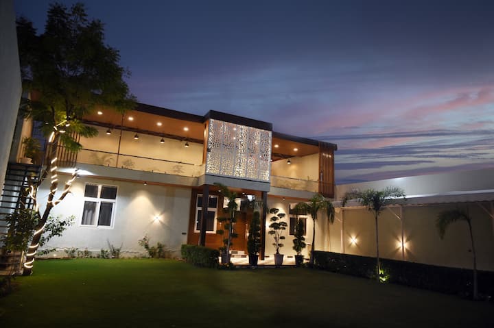 Acorn Villa - Jaipur